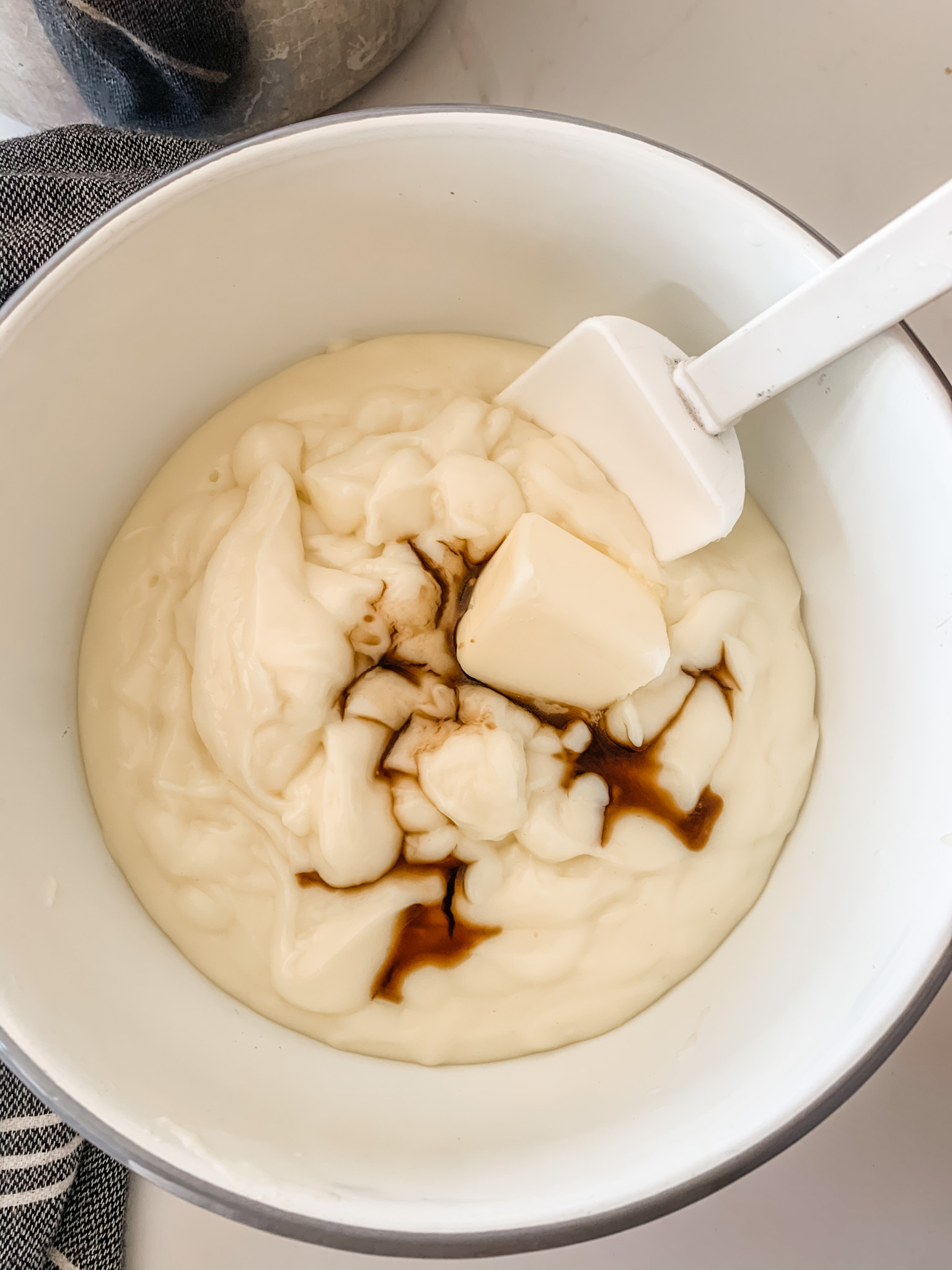 Clover Lane Blog- Easy and Delicious Vanilla Pie Filling