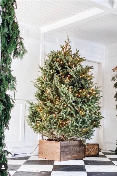 Build Your Own DIY Rustic Christmas Tree Box - Clover Lane