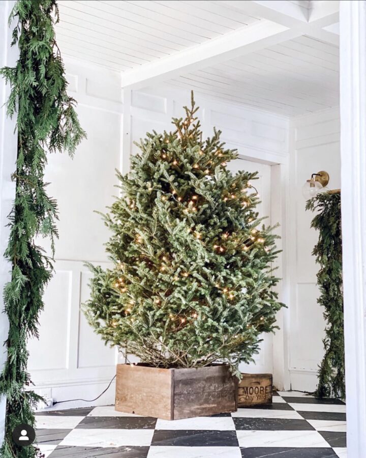 Build Your Own DIY Rustic Christmas Tree Box - Clover Lane
